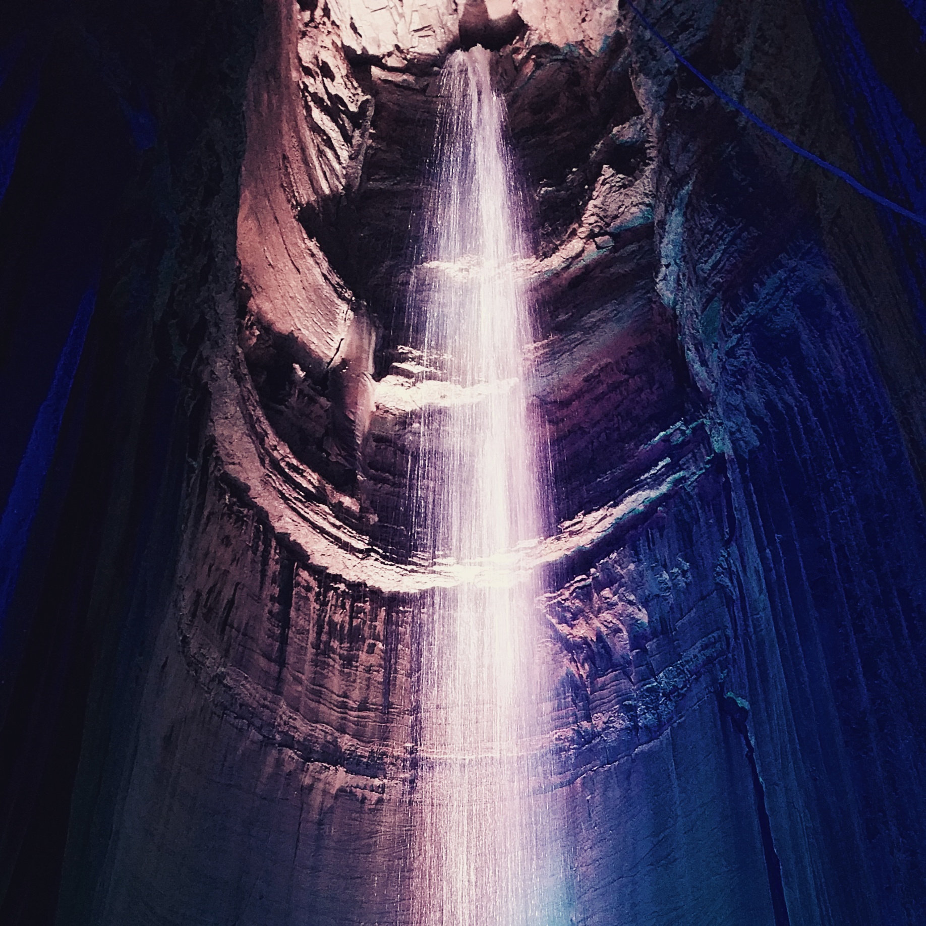 Ruby Falls – Easy Waterfall Hikes