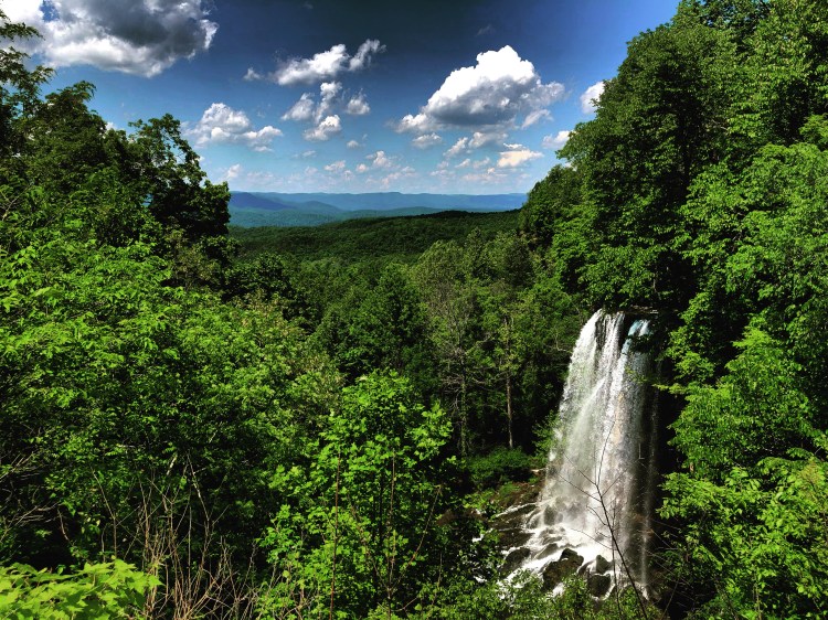 Falling Spring Falls – Easy Waterfall Hikes